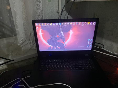 Ноут бук Acer процессор i3-8145 CPU 2.10 Ghz 2304 МГц 2 ядра