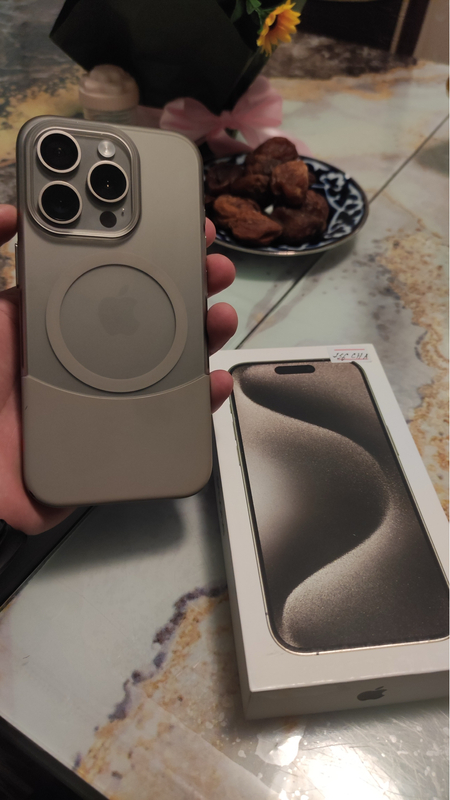 Iphone 15 Pro dual sim