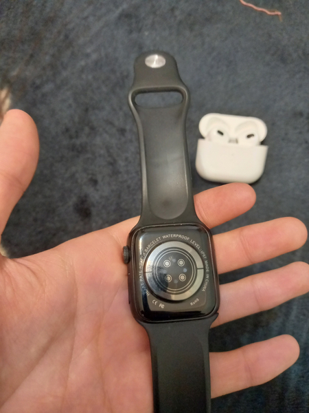 Air pods 3 va smart watch