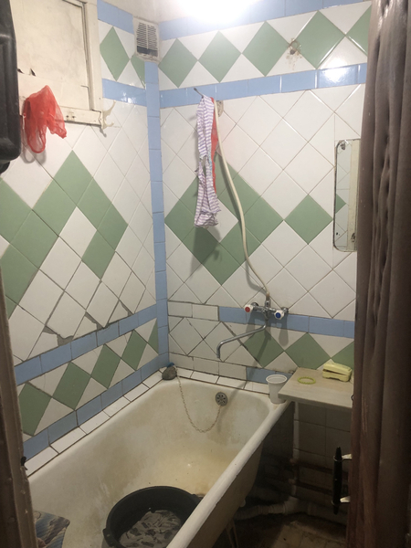 Продажа 3 ком кв. Балкон 2х6м. Массив Феруза