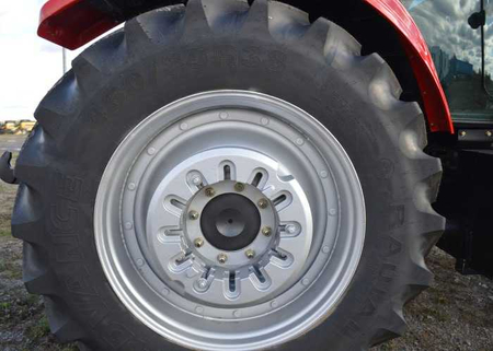 Traktor YTO ELG 1954 YIllik 10% bilan