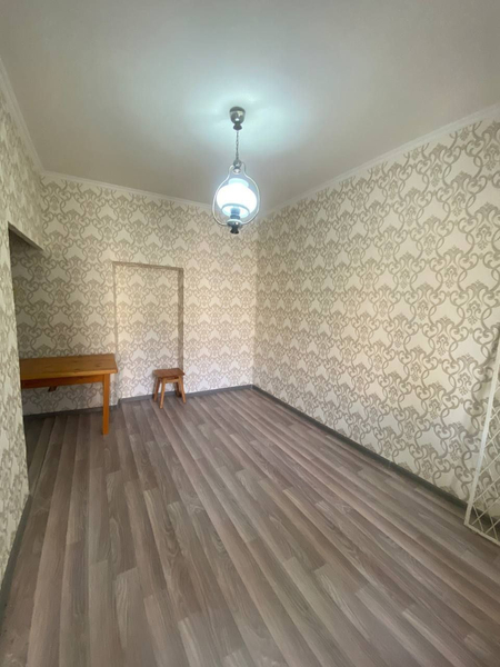 Сдаётся 1-х Комнатная дом На Саракульском
