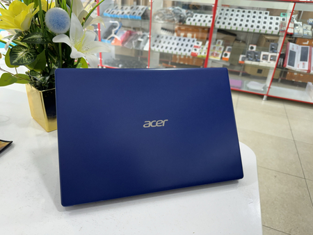 Acer core i5 qoshimcha videokartalik neobichni rangda