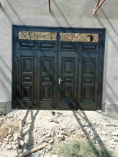 Xarxil temir eshiklar