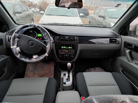 Gentra A/T arenda s vikopom