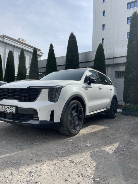 Продается Kia Sorento . Позиция корейская Signature Gravity