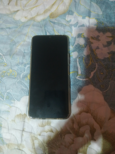 vivo Y 31 64 G hotira telefon sotiladi