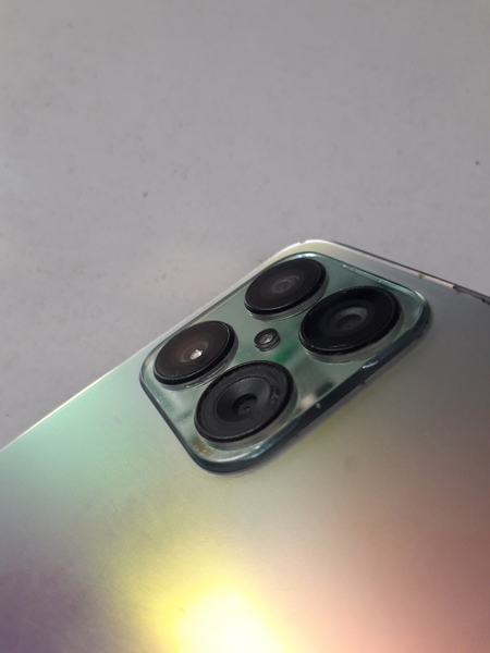 Honor x8 6/128 sotiladi