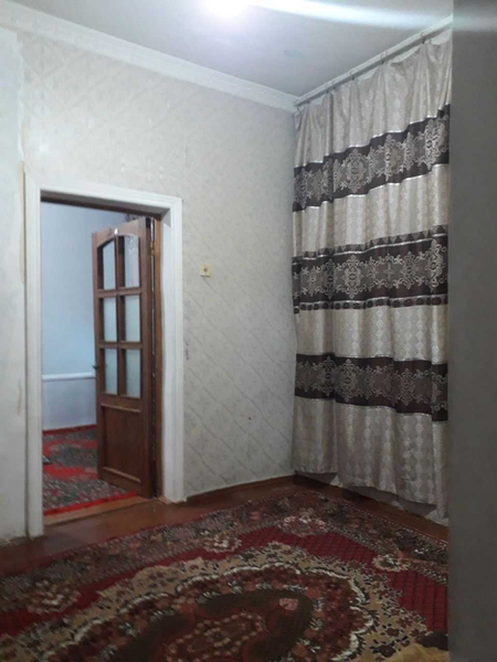 Фуркат богини олдида 1 чи линия 2/2/2 майдони 45 м2 кирпичный дом.  ..