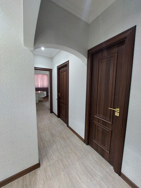 Карасу 1 ,4(3)/2/5- 92 кв.м., Евроремонт, Собственник
