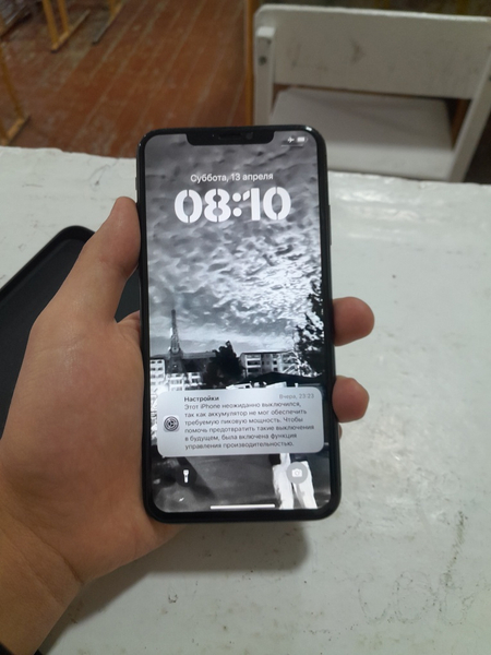 Iphone xs max срочно продаётся