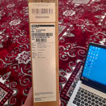 Acer rayzen 3 yamgi qardak bor