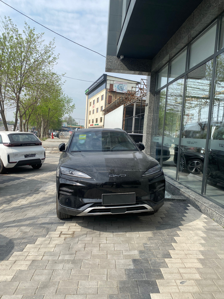 Byd chempion 605km