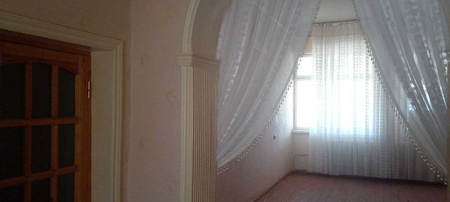 Продается двух этажный дом