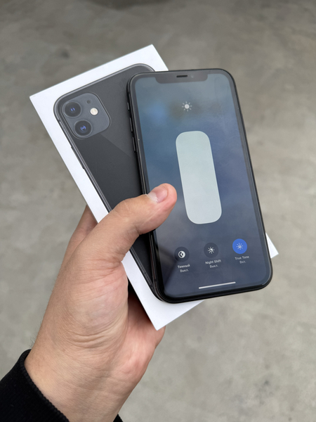 Iphone 11 dual sim 64gb