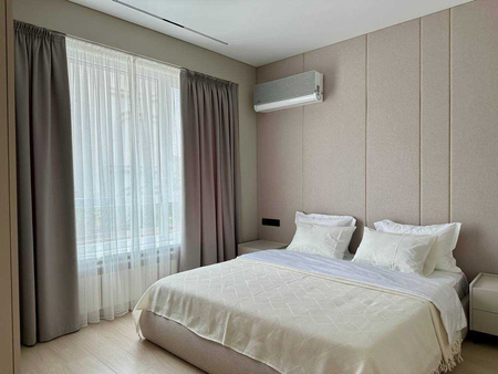 291* URGENT RENT Desirable for Foreigners Near the Center New building