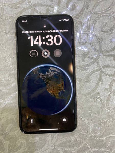 iPhone XS sotiladi