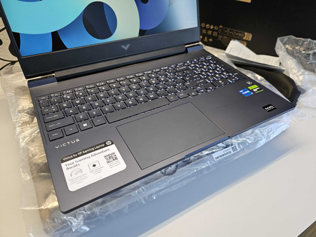 ПРОДАМ VICTUS 15-FA1093DX ГЕЙМЕРСКИЙ Ноутбук Core™ i5-13420H и RTX3050