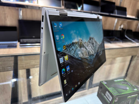 DELL Inspiron 2в1 Сенсорный Intel Core i5-1135G7 озу8гб 512ssd