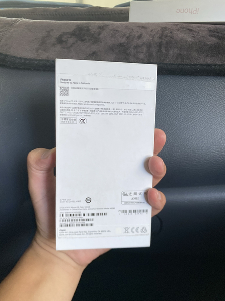 Iphone 15 128 Gb xotira