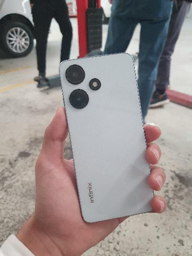 Infinix hot 30i 16/128