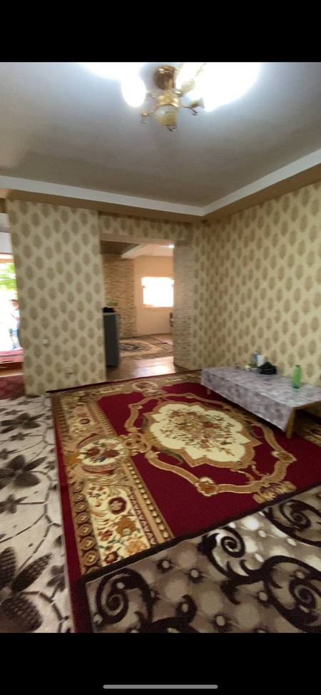 Срочно продаётся дом на махалля Амира Тимура