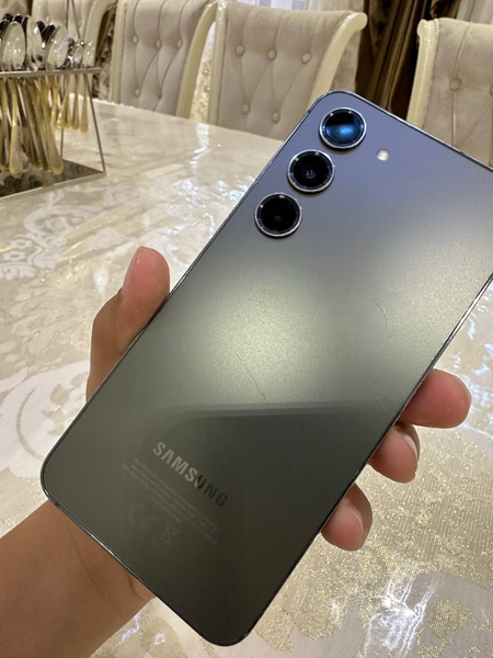 Samsung S23 Vietnam 128/8 gb