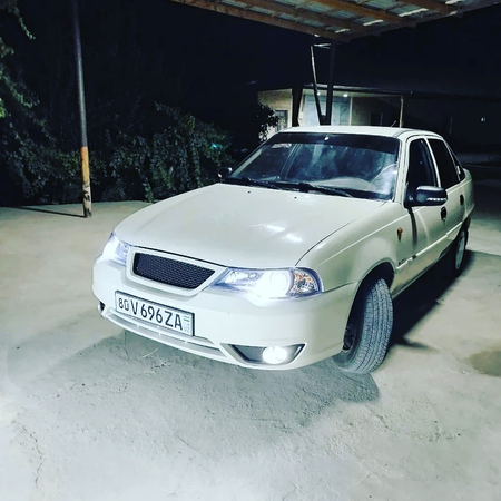 Nexia 1.6 metan 4 pakaleni polni baevoy