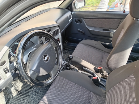 Nexia 2 dons 1.6