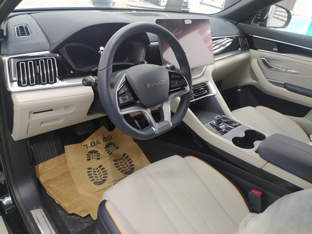 BYD SONG PLUS champion ev 605 km flagship plus black sotuvda.