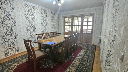 Срочно продаётся квартира в Юнусабаде 3/2/4 (J2550)