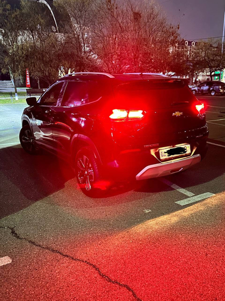 Tracker 2 premier , 2023