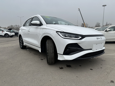 Byd E2 tezlik va komfort sevuvchilar uchun