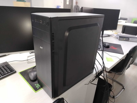 компьютер и 2 монитора HP 27 дюймов