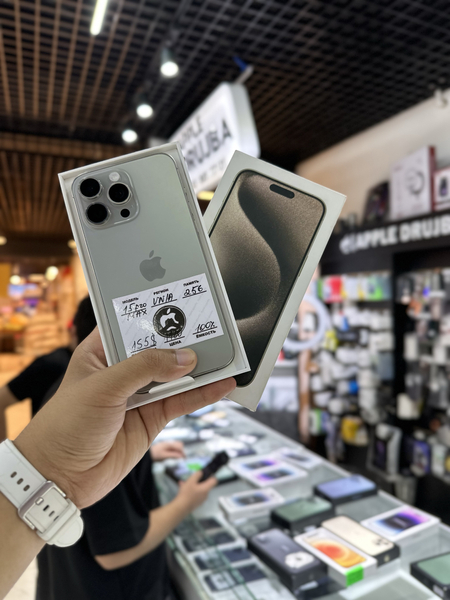 IPhone 15 Pro Max naqt va bo’lib to’lash evaziga