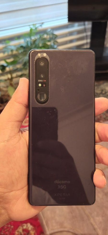 Sony Xperia 1 mark iii 12/256 glabal 
350million kelishamiz bv
Opisani