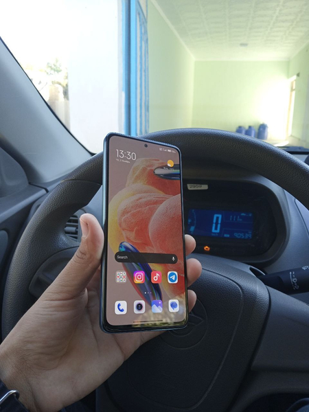 Redmi note 12 pro sotiladi sirochna