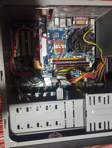 Компьютер core2duo ddr2 4 gb 500gb monitor17 клавиатура+мышь