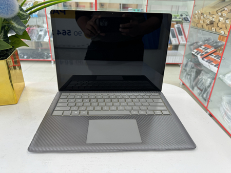 Microsoft surface core i5 2k sensorlik ekran metal korpuslik