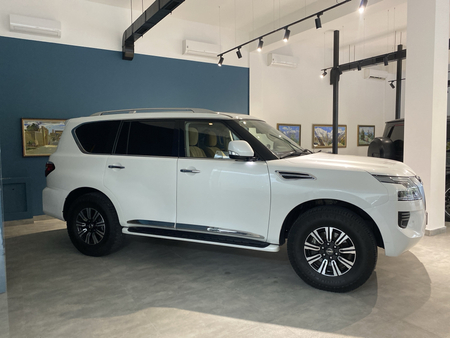 NISSAN PATROL Model S E 2019 full option