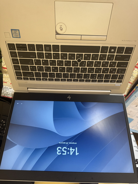 Hp notebook pashte yangi