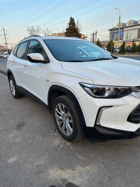Tracker 2 LTZ turbo 2022 sotiladi
