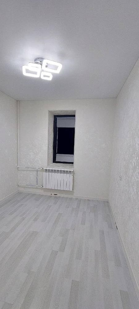 Мирзо Улугбек массив феруза 2/2/4 балкон 2*6