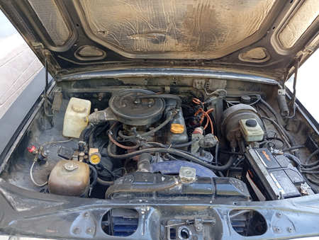 Gaz 2410 voʻlga 1986-yil moshina