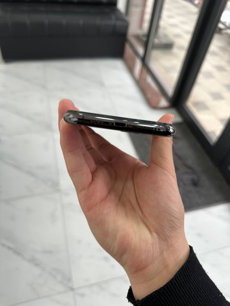 11 Pro Max 265 GB 83%