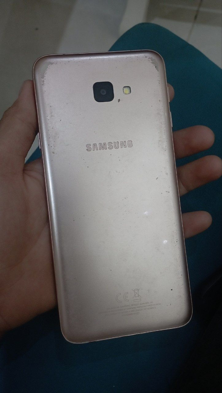 Samsung j4 core .