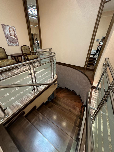 Садыка Азимова , Габус 5/6-7/7 244 м² евро