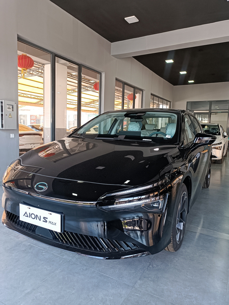 Gac AION S Max full pozitsiyasi 610 km