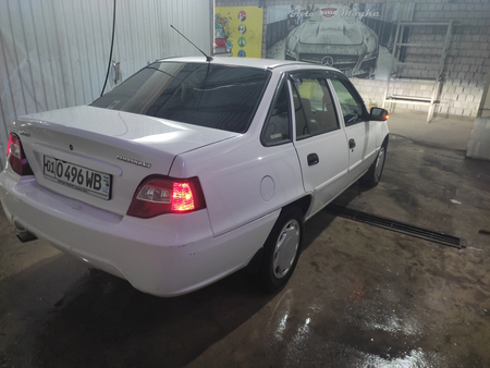Buxgalter Nexia 2 moshinasi sotiladi
