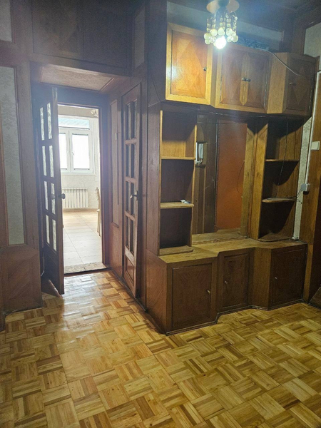 Метро Айбек 4х комн
